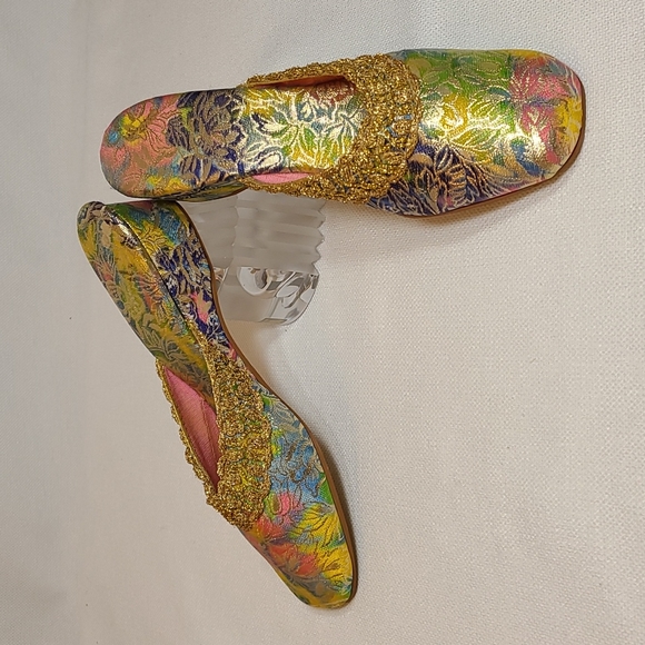 Oophies | Shoes | Vintage 96s Oophies Brocade Slippers Gold Multicolor ...